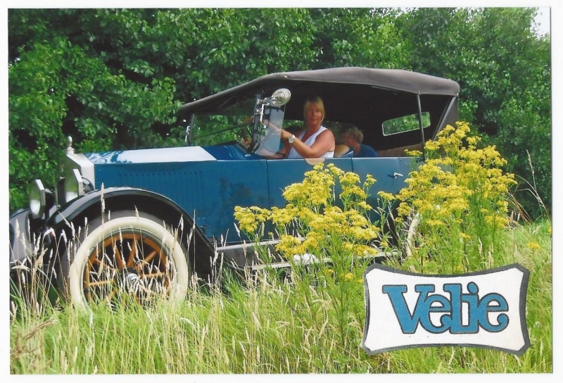 VELIE 1922 | Dayfox Automobilia